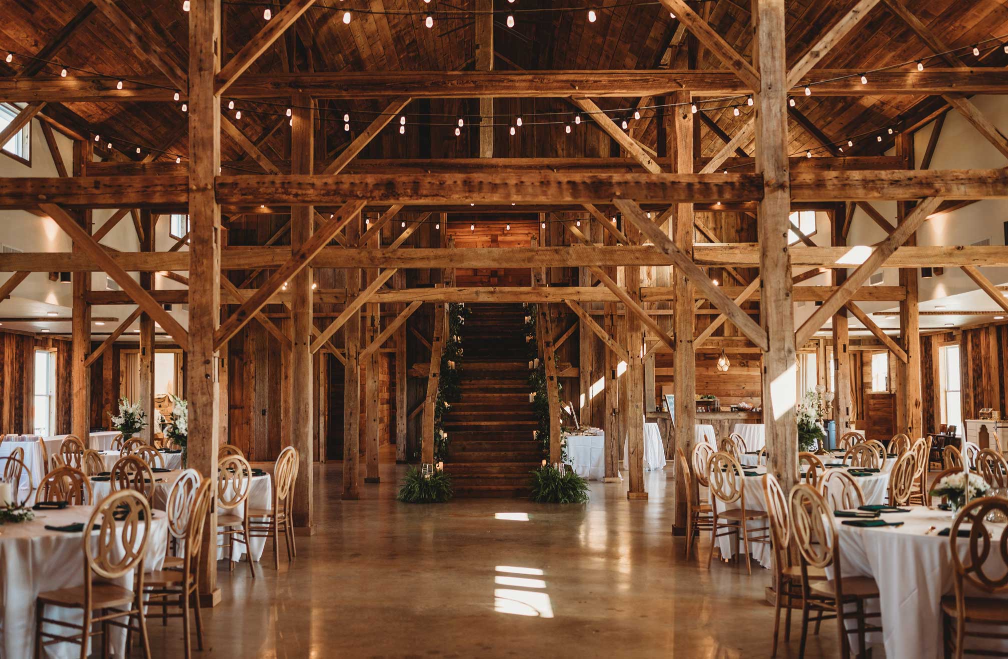 Rustic North Texas Wedding Venues Full of Southern Charm