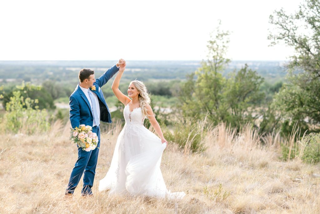 DFW Wedding Venues with Scenic Outdoor Spaces