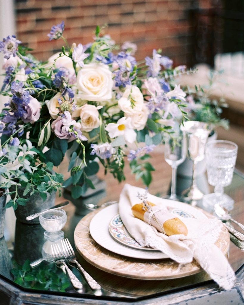 How to Build a Custom Reception Table Design | Brides of North Texas