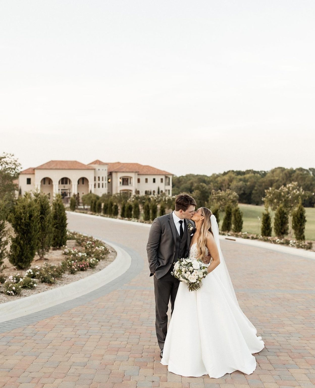 D'Vine Grace Vineyard – Wed Society® North Texas