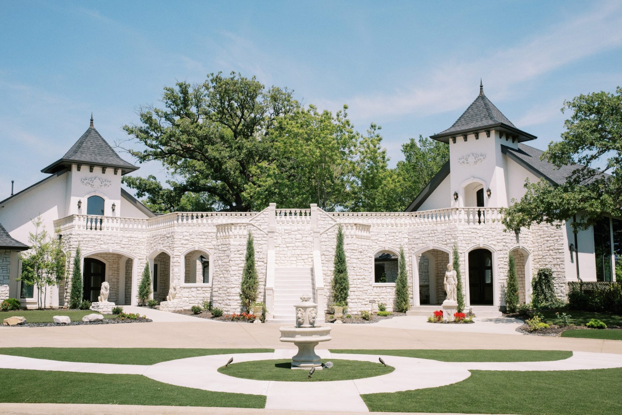 Romantic European-Inspired North Texas Wedding Venues