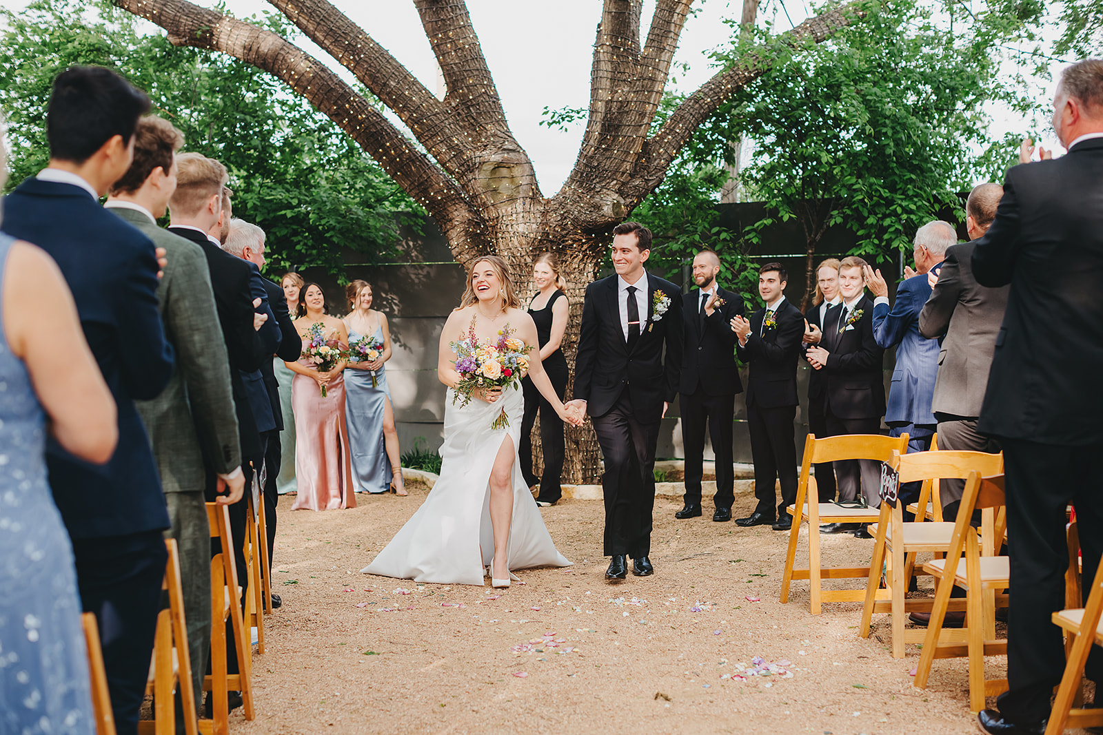 DFW Wedding Venues with Scenic Outdoor Spaces