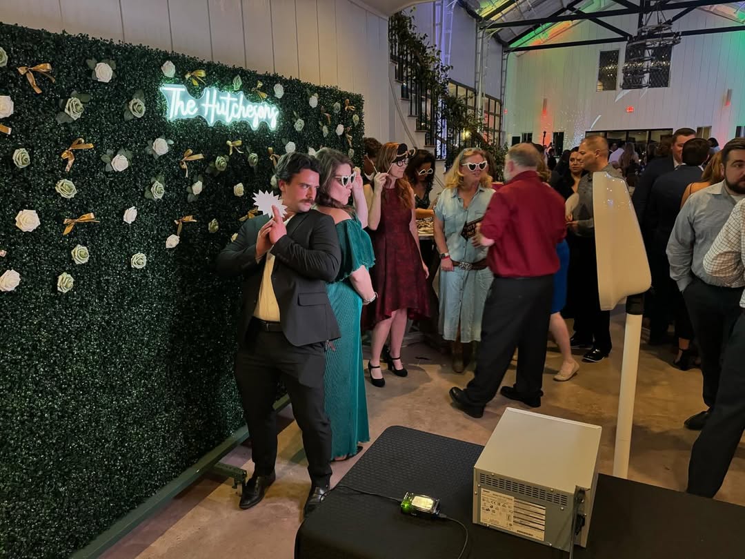 Dallas Photo Booth Rentals: FAQ from Brides of North Texas